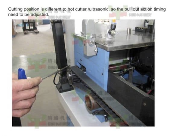 Label cutting and folding machine operation install guide - Chino Machinery